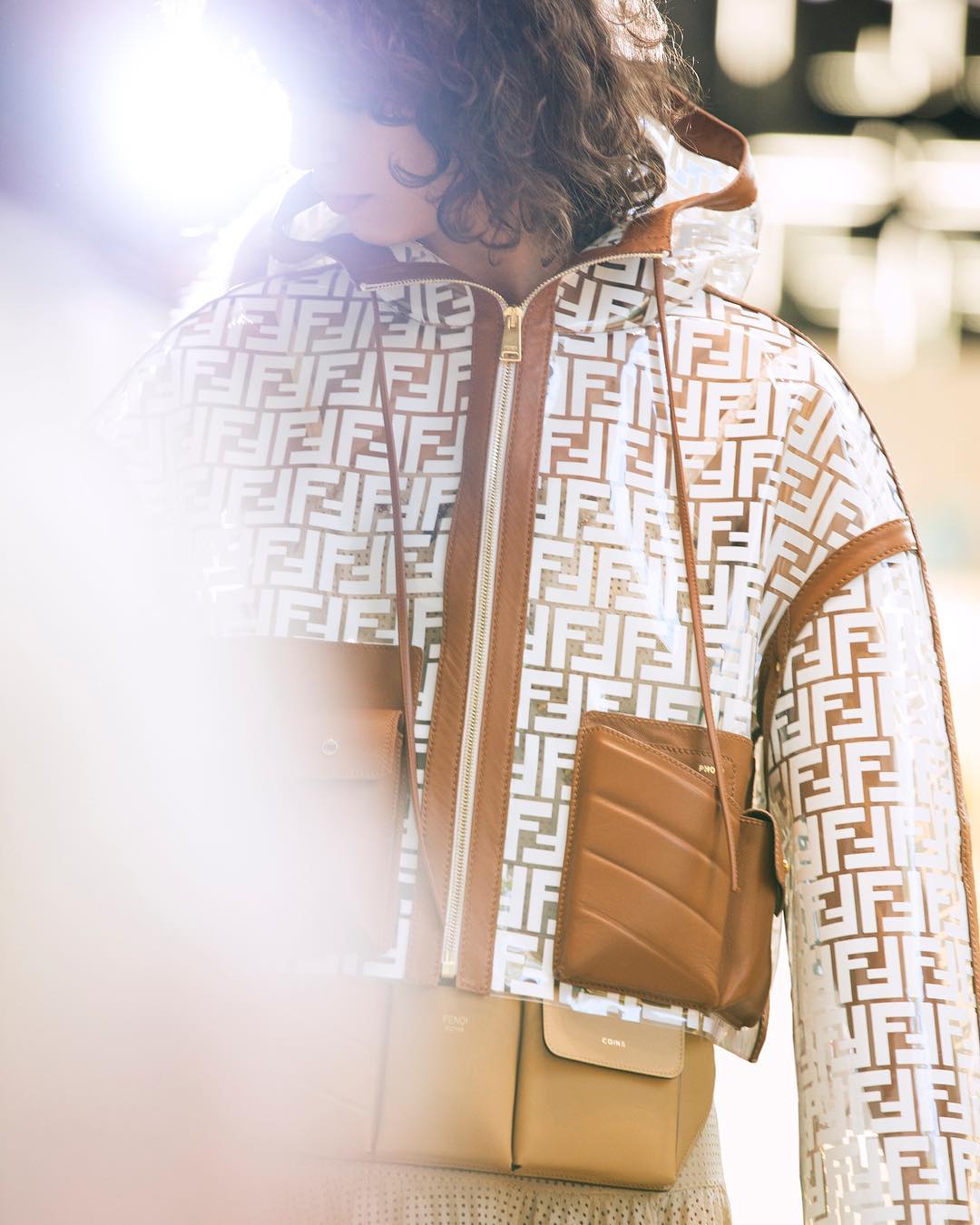 Fendi 2019秋冬系列 致以Karl Lagerfeld的赞歌