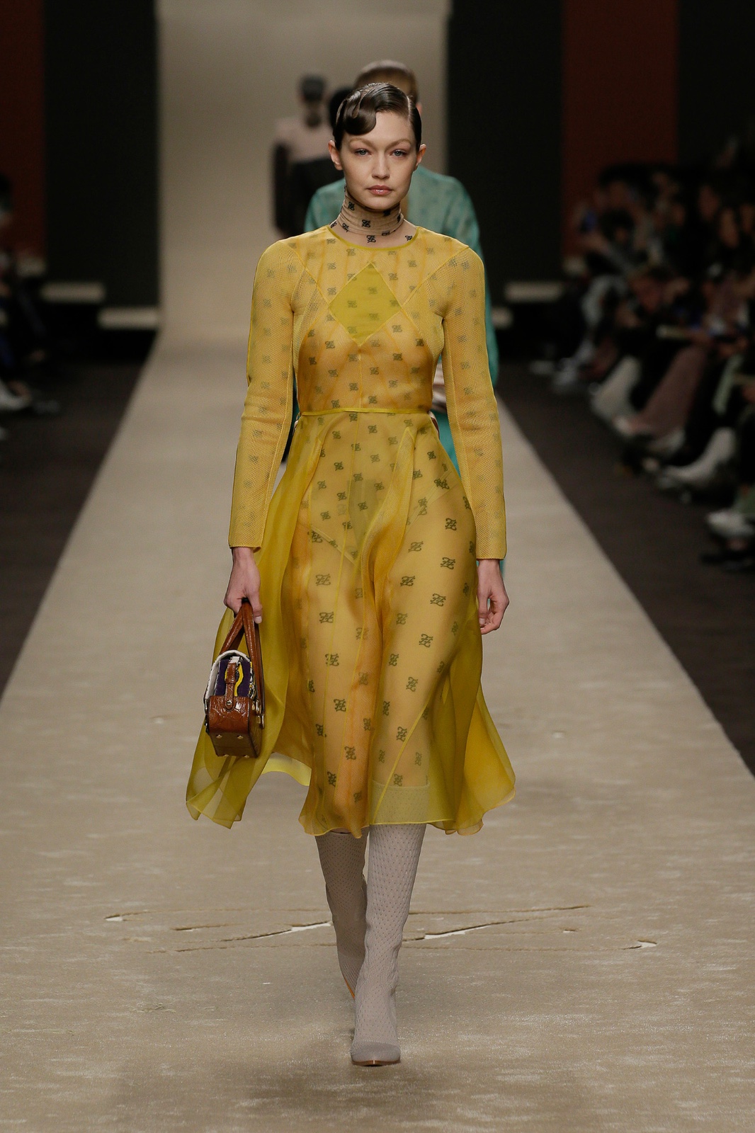 Fendi 2019秋冬系列 致以Karl Lagerfeld的赞歌